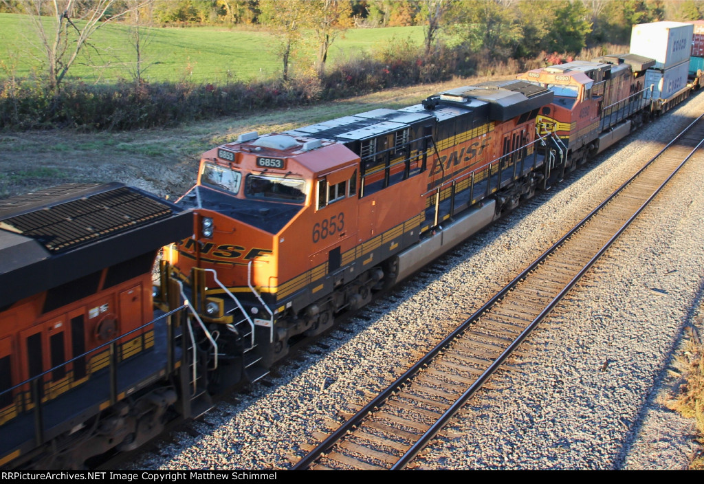 BNSF 6853